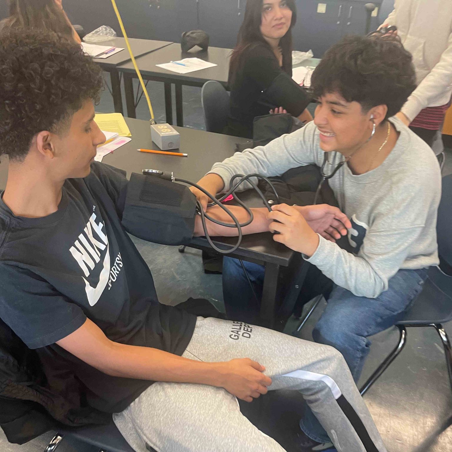 Blood Pressure Kits – Carlmont Academic Foundation